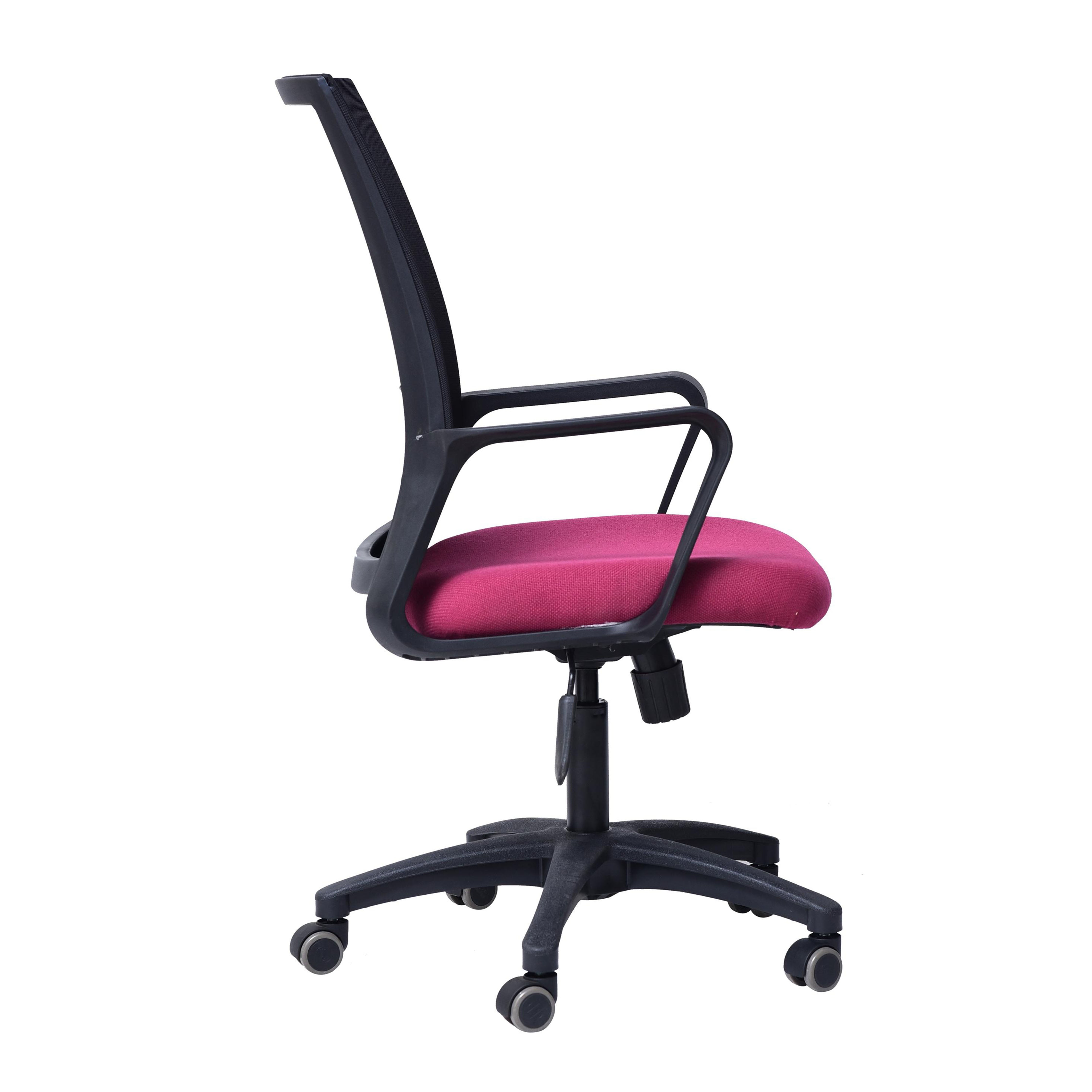 D3 Mid Back Chair – livinart.pk